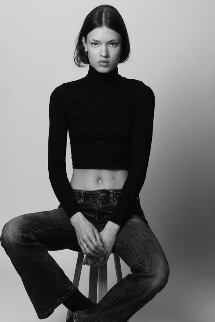 Paula Luna model image