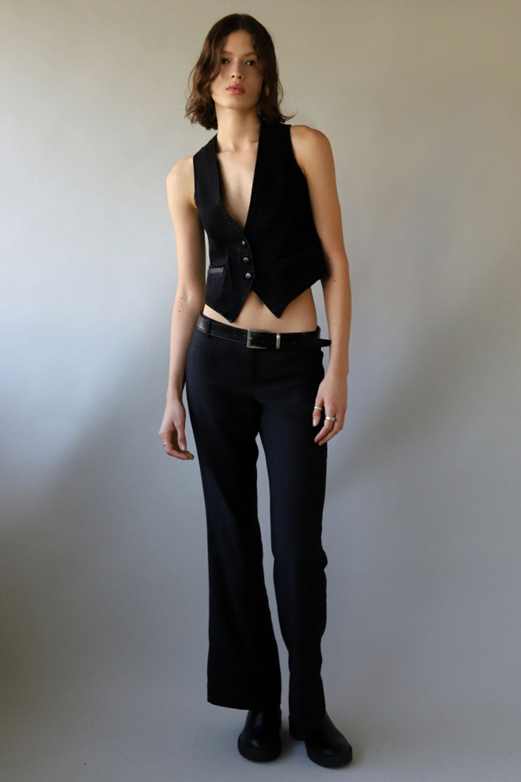 Picture of Paula Luna model