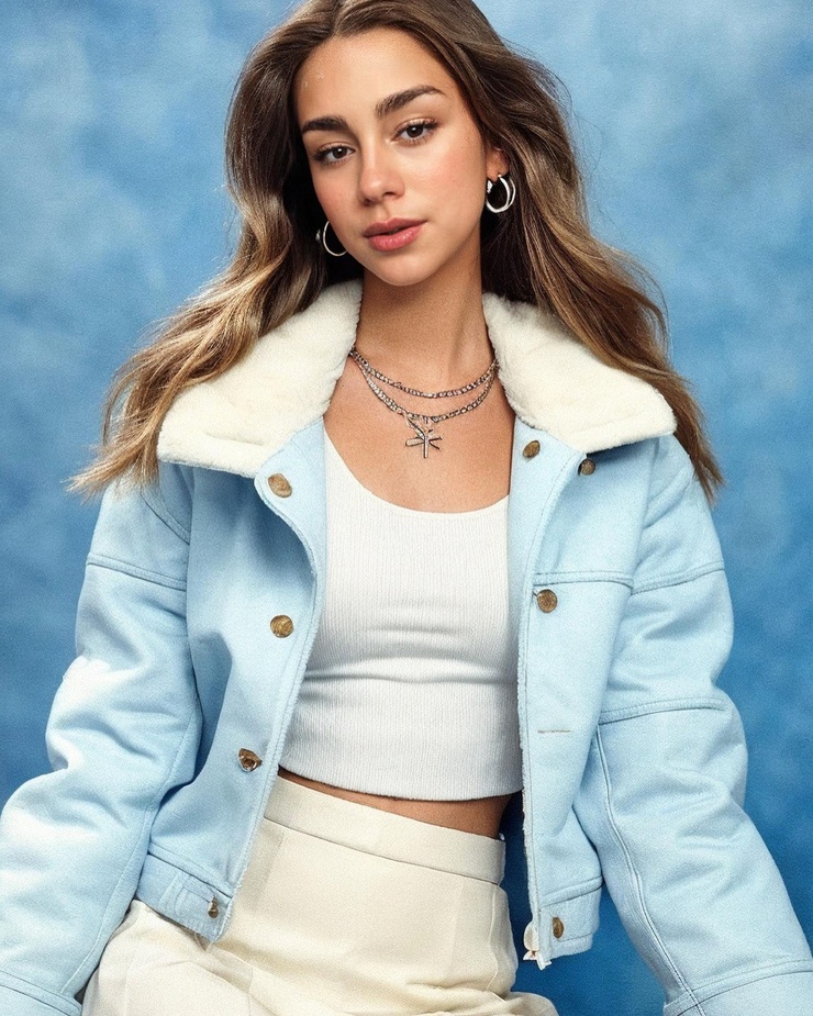 Picture of Luana Barron