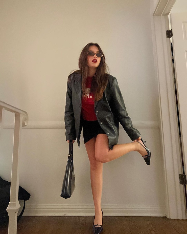 Picture of alexis jayde burnett