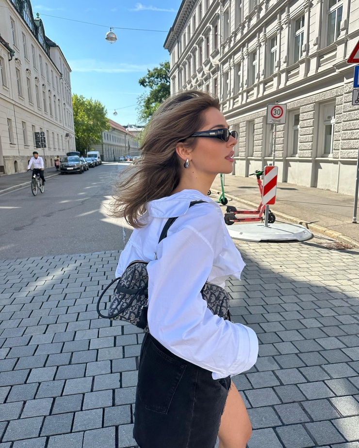 Picture of Jessy Hartel