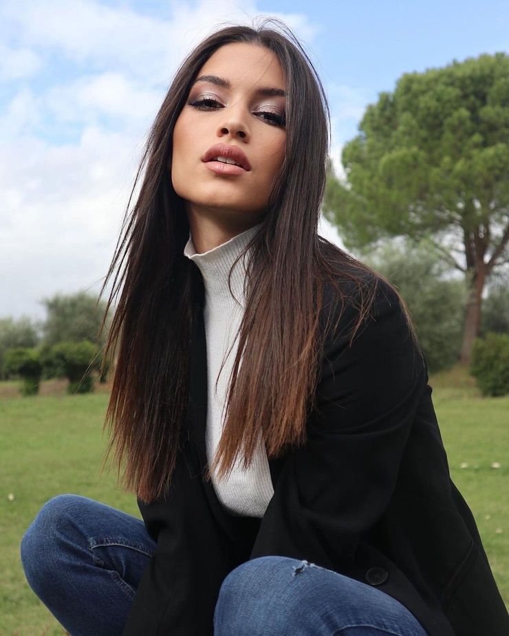 Picture of Elena Izzo