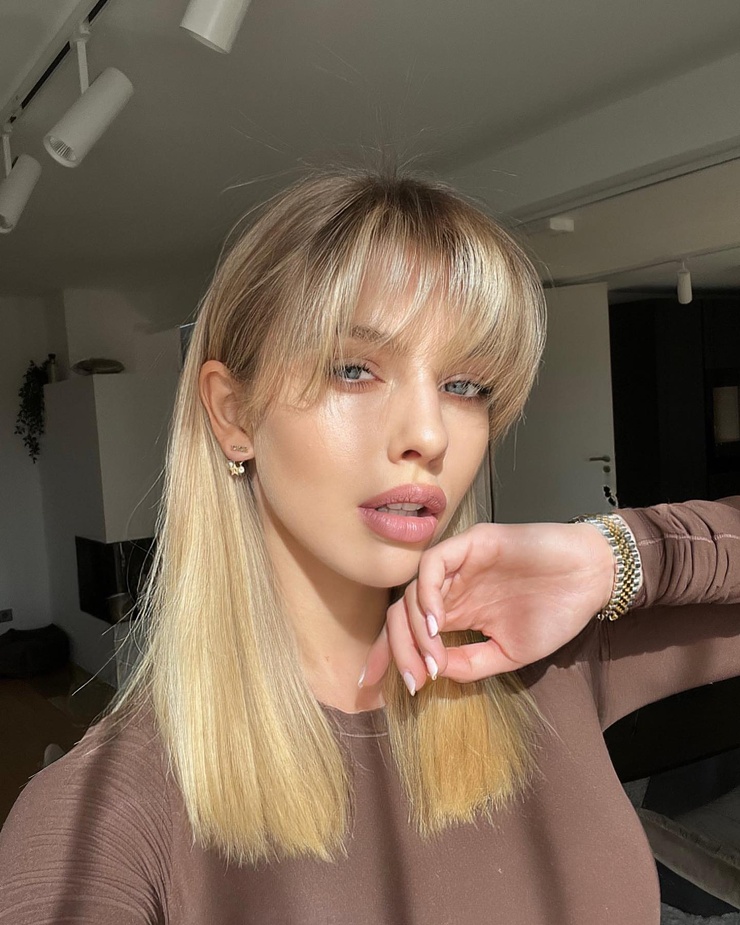 Picture of Alexa Breit