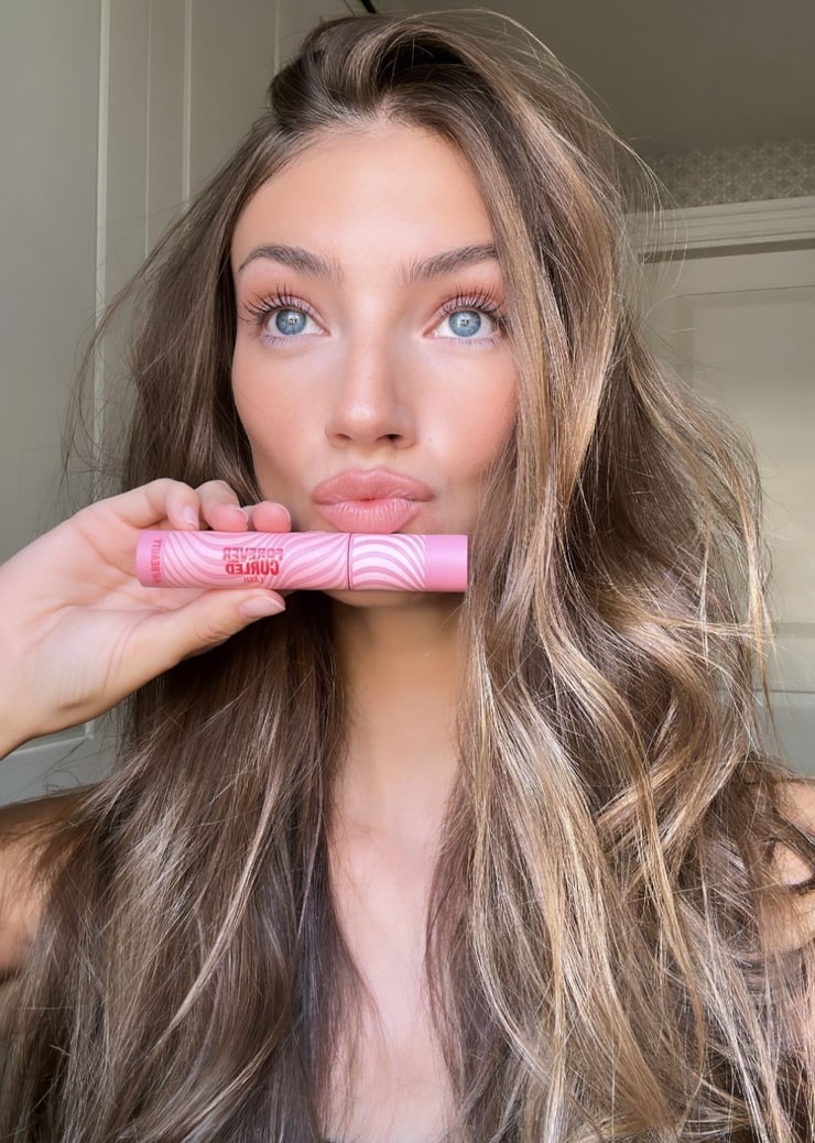 Picture of Lorena RAE