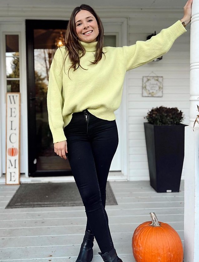 Josselyn Garciglia image