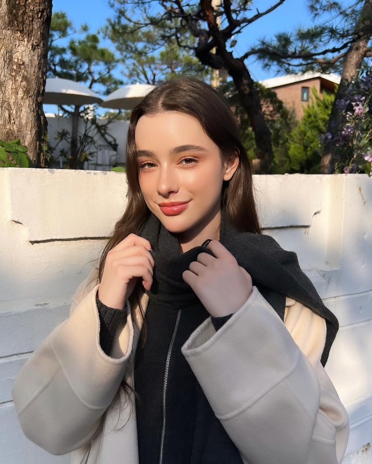 Picture of Dasha Taran (II)