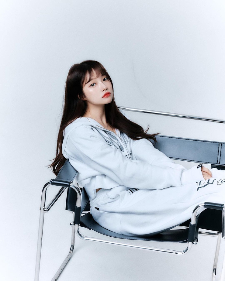 Picture of Jung Yoon