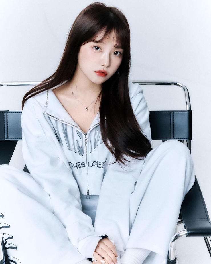 Picture of Jung Yoon