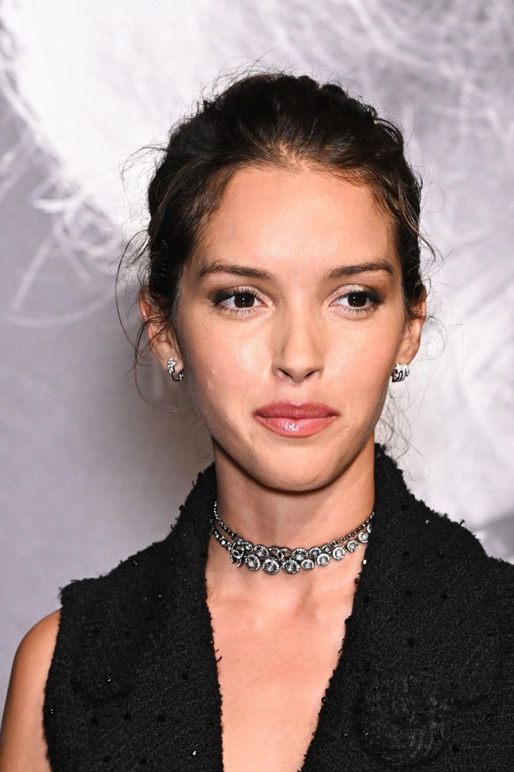 Picture of Lyna Khoudri