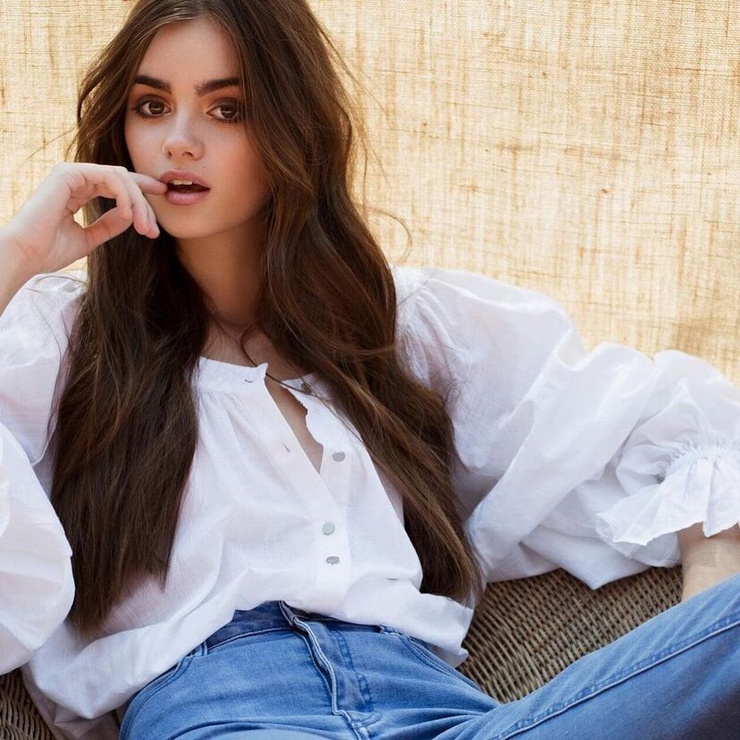 Image of Cate Collins