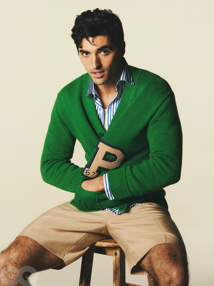 Picture of Taylor Zakhar