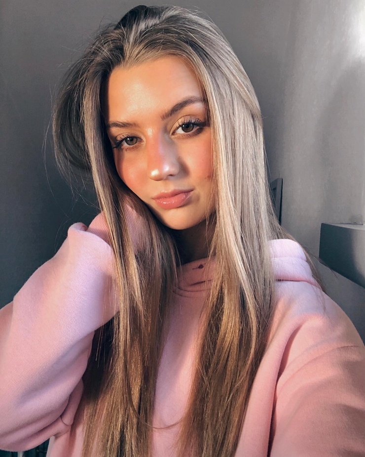 Picture of Julia Belza