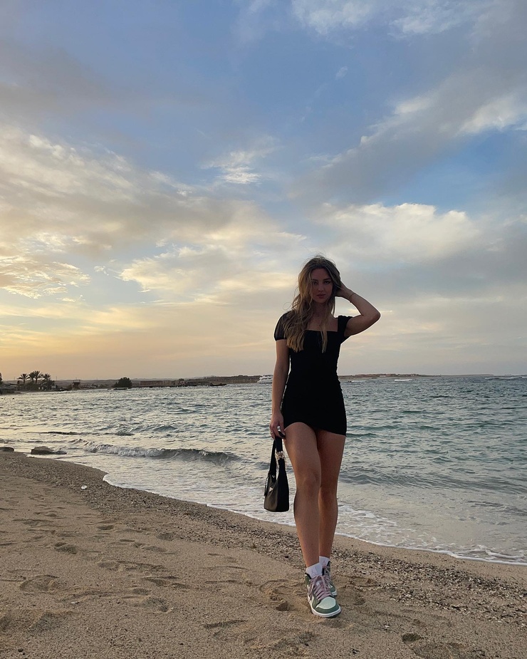 Picture of Julia Belza