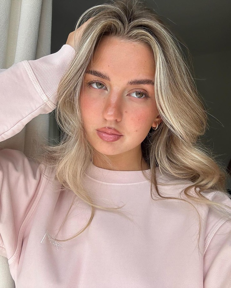 Picture of Julia Belza