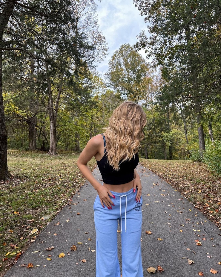 Image of Kate Marelie