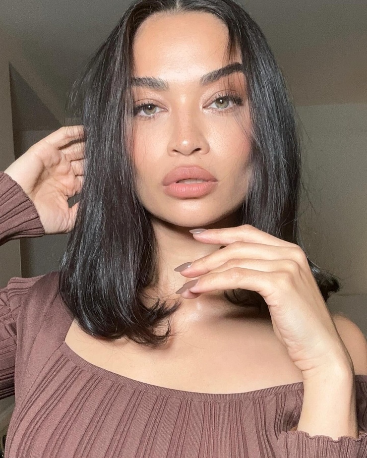 Picture of Shanina Shaik
