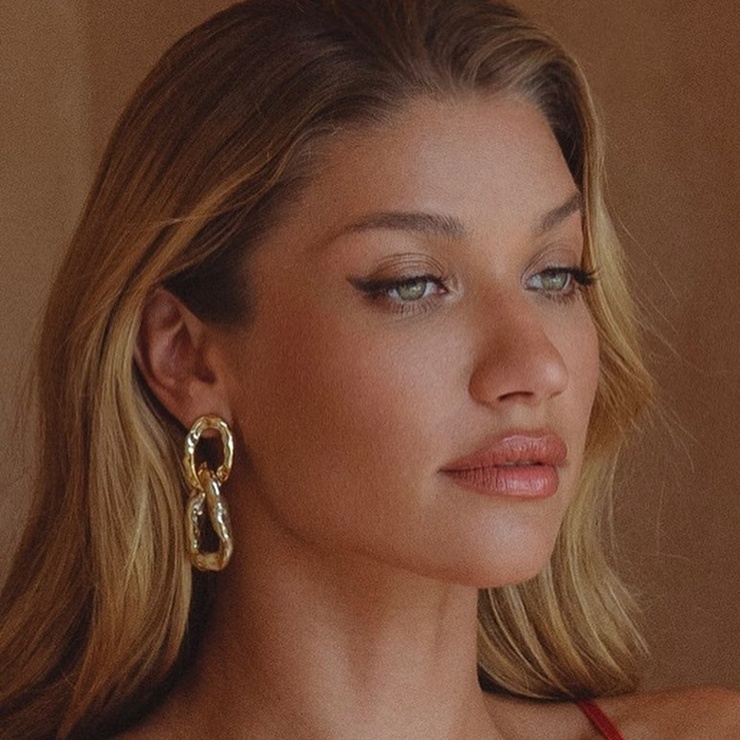 Picture of YULIA Saksa