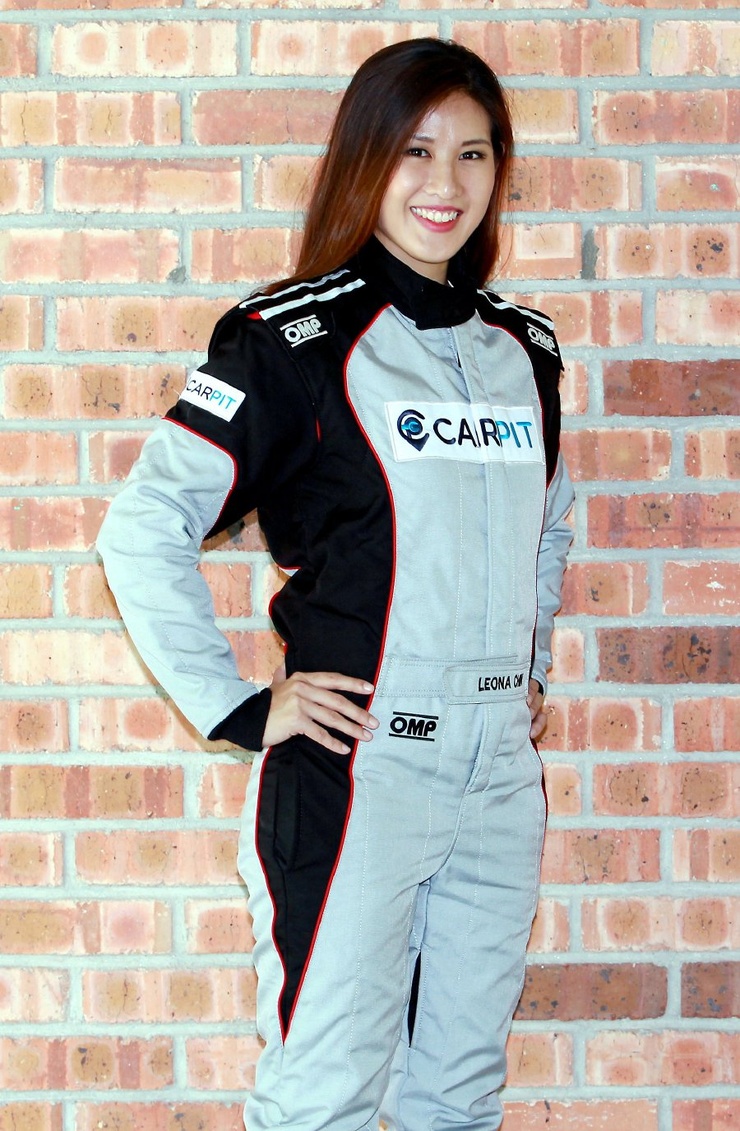 Picture of Leona Chin