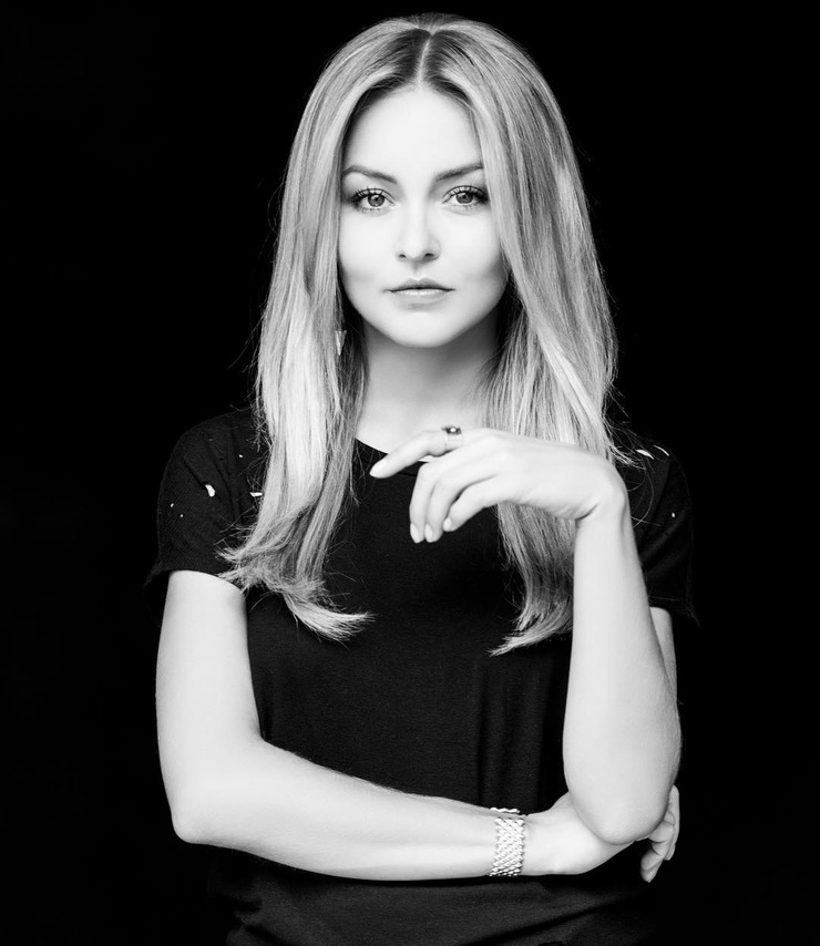 Angelique Boyer picture