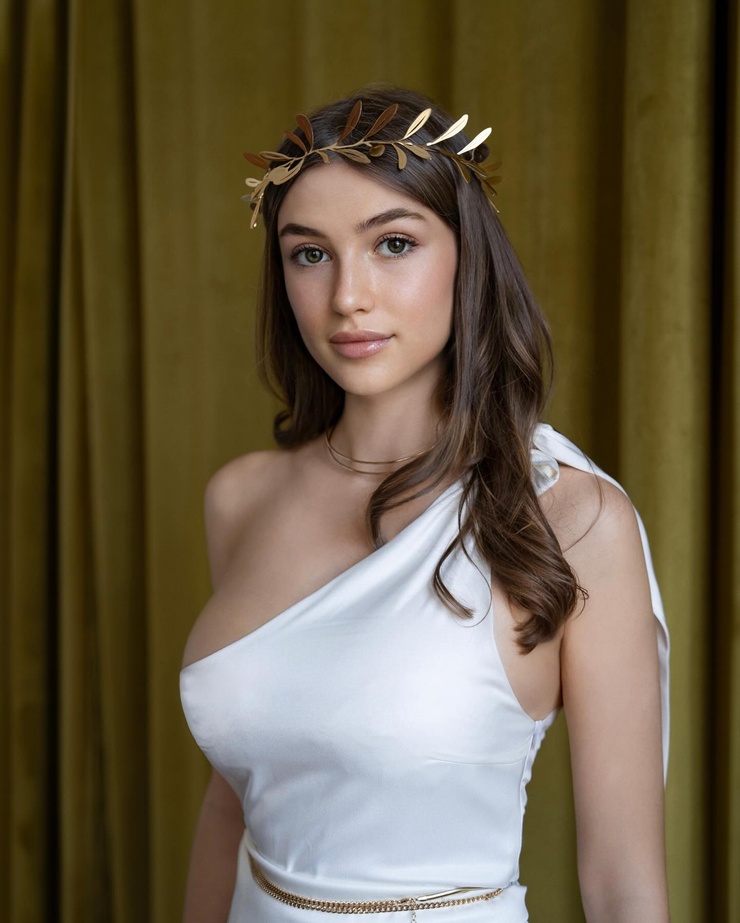 Picture of Olivia Casta