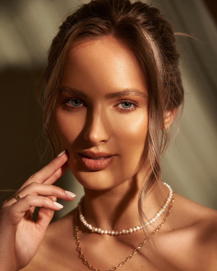 Picture of Eve Deacon