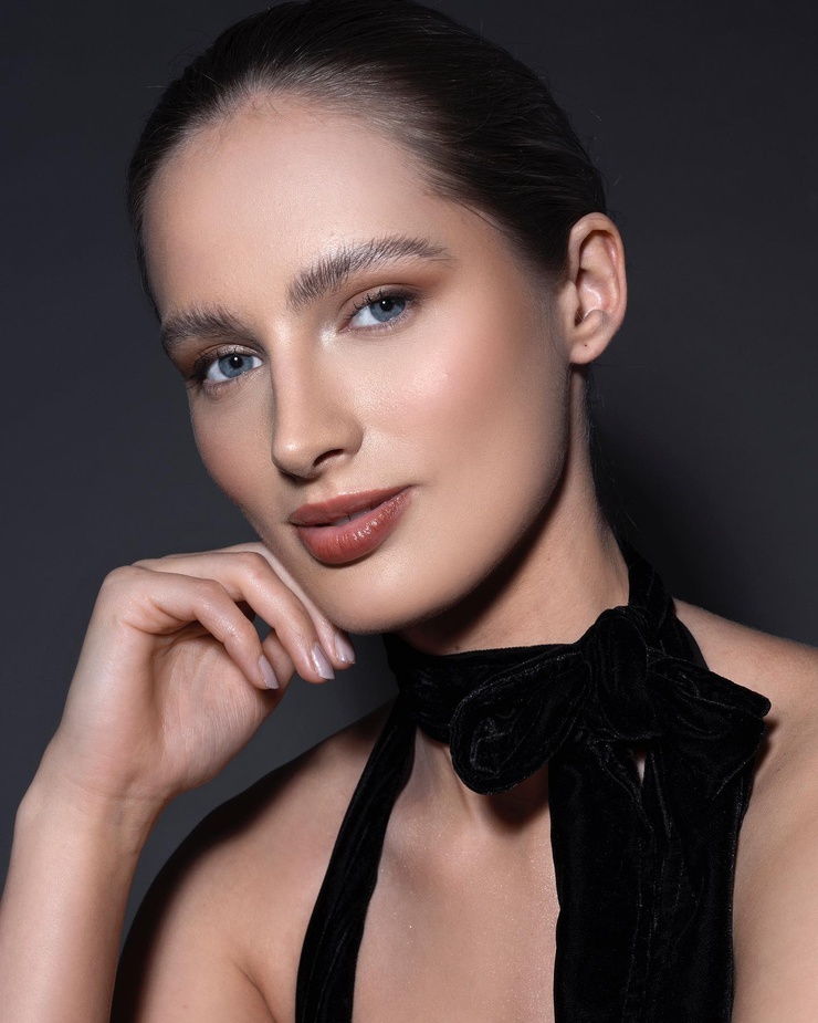 Picture of Eve Deacon