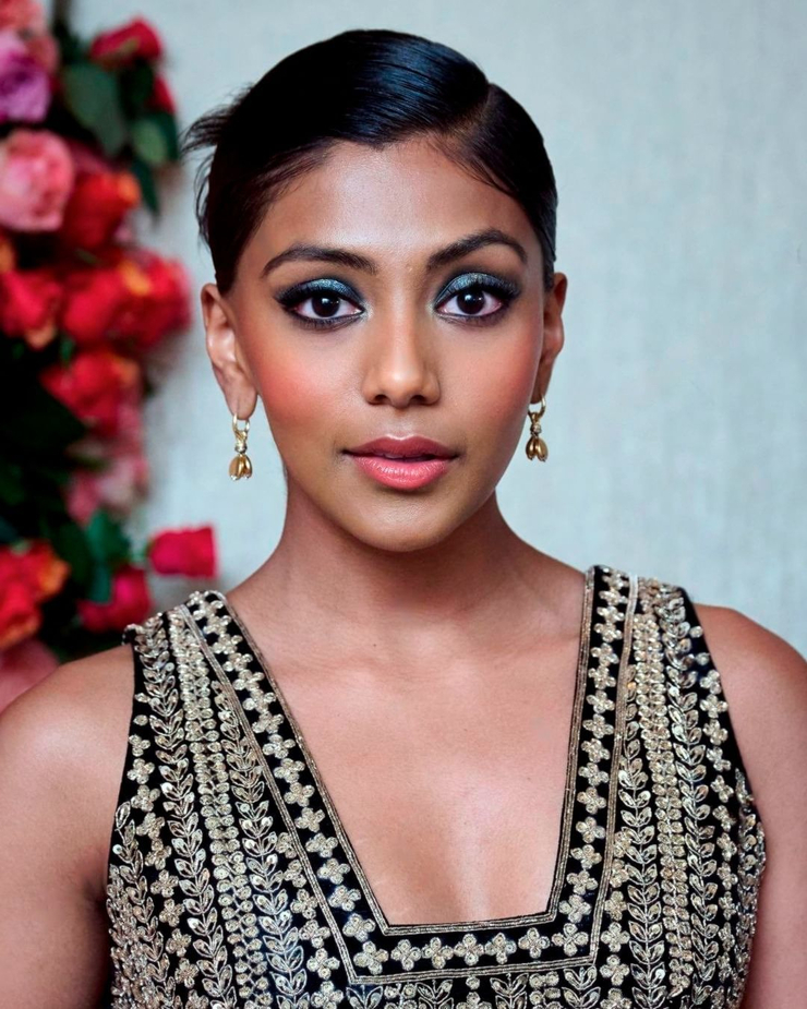 Picture of Charithra Chandran