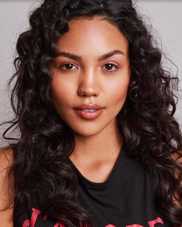 Picture of Paris Phillips