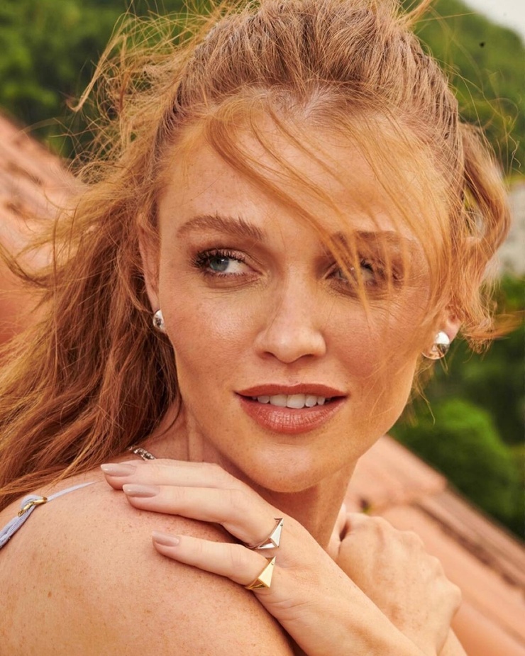 Picture of Cintia Dicker