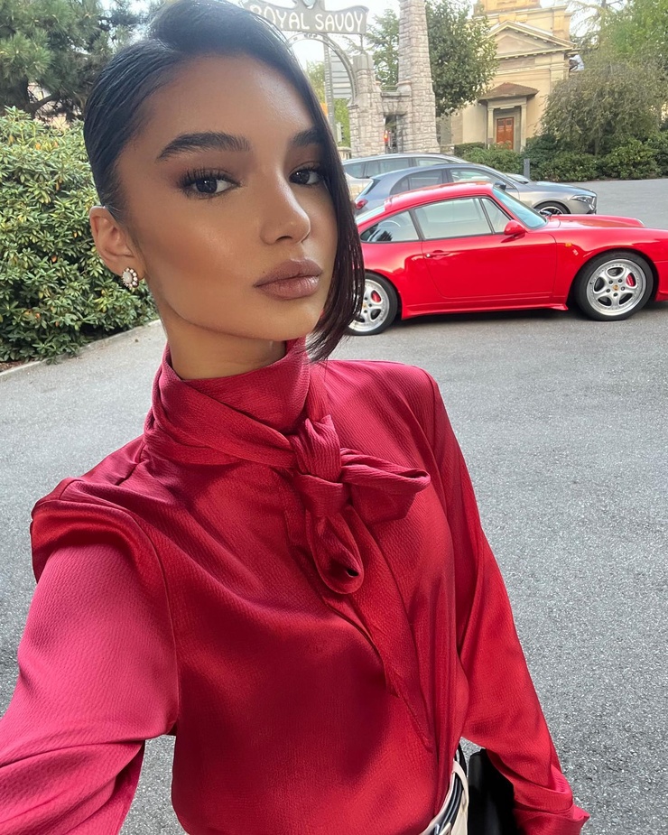 Picture of Stella Bego