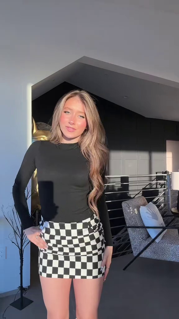 Picture of Elliana Walmsley