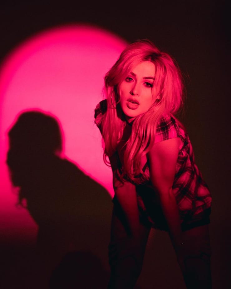 Picture of Emma Holzer