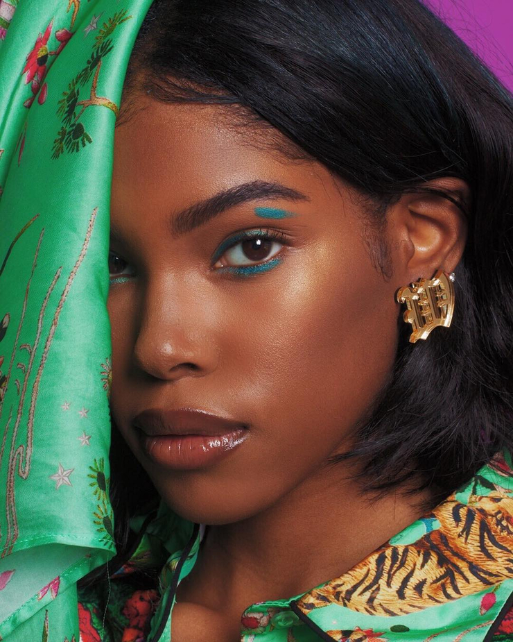 Diamond White picture