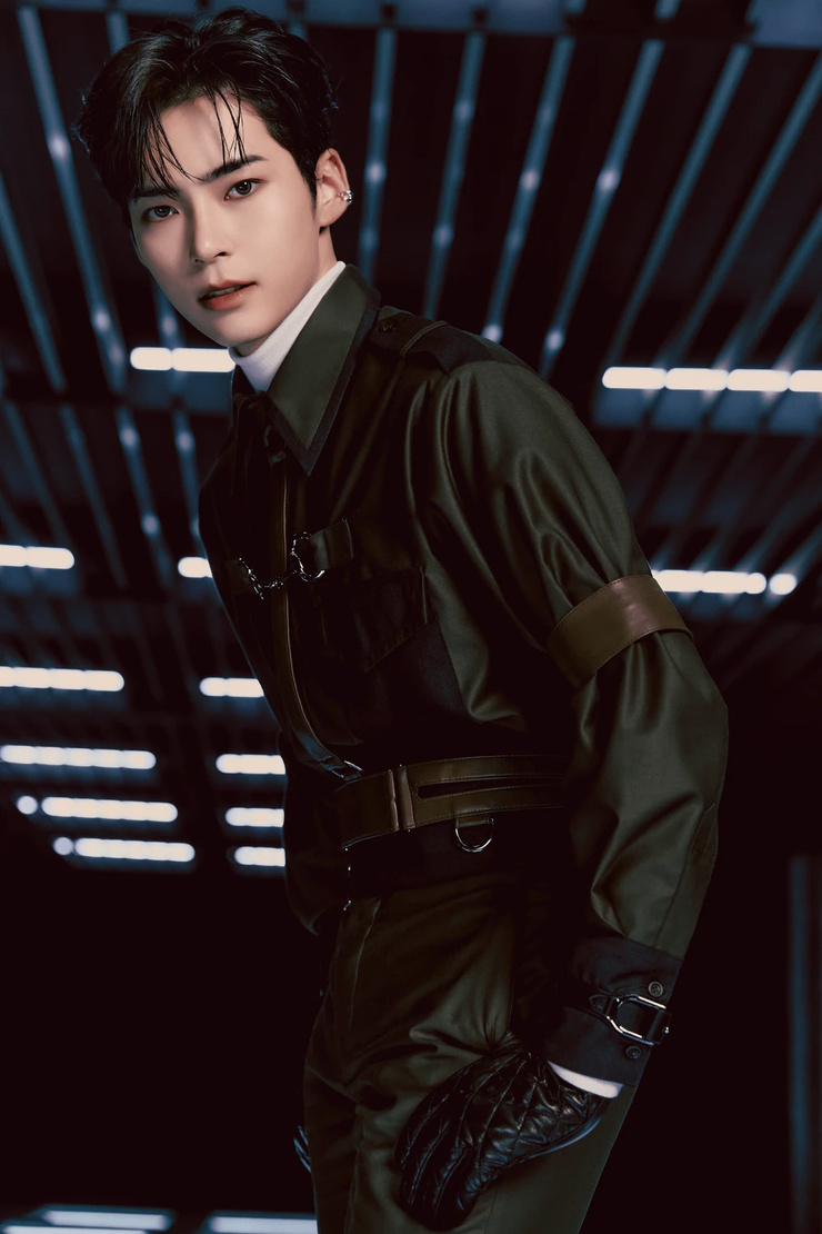 Picture of Sung Hanbin