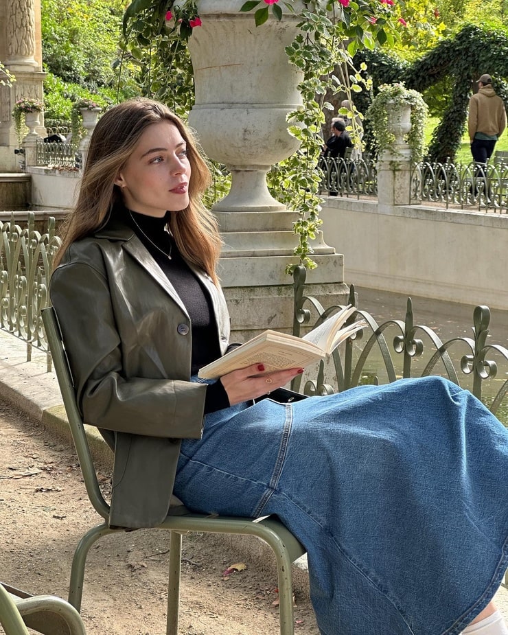 Image of Camille Pidoux