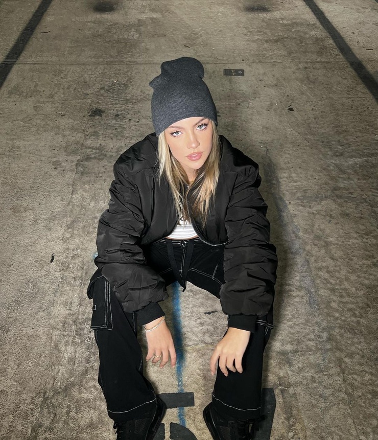 Picture of Lily Rowland