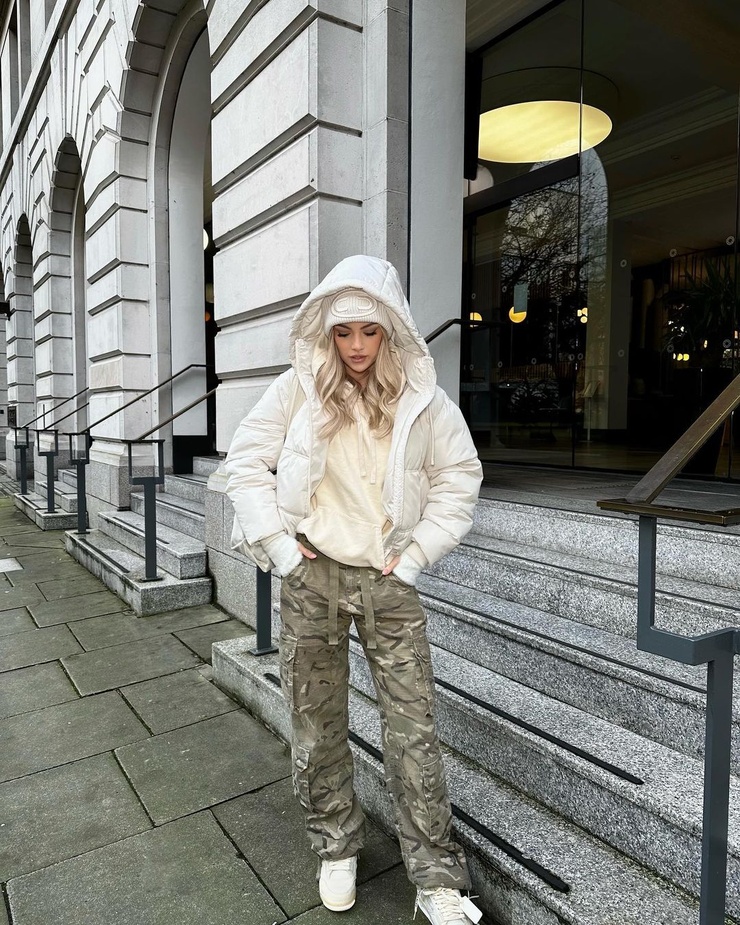 Picture of Lily Rowland