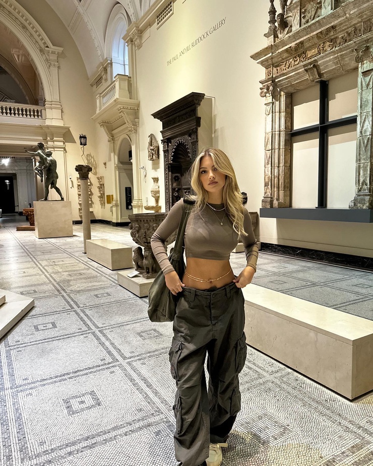 Picture of Lily Rowland