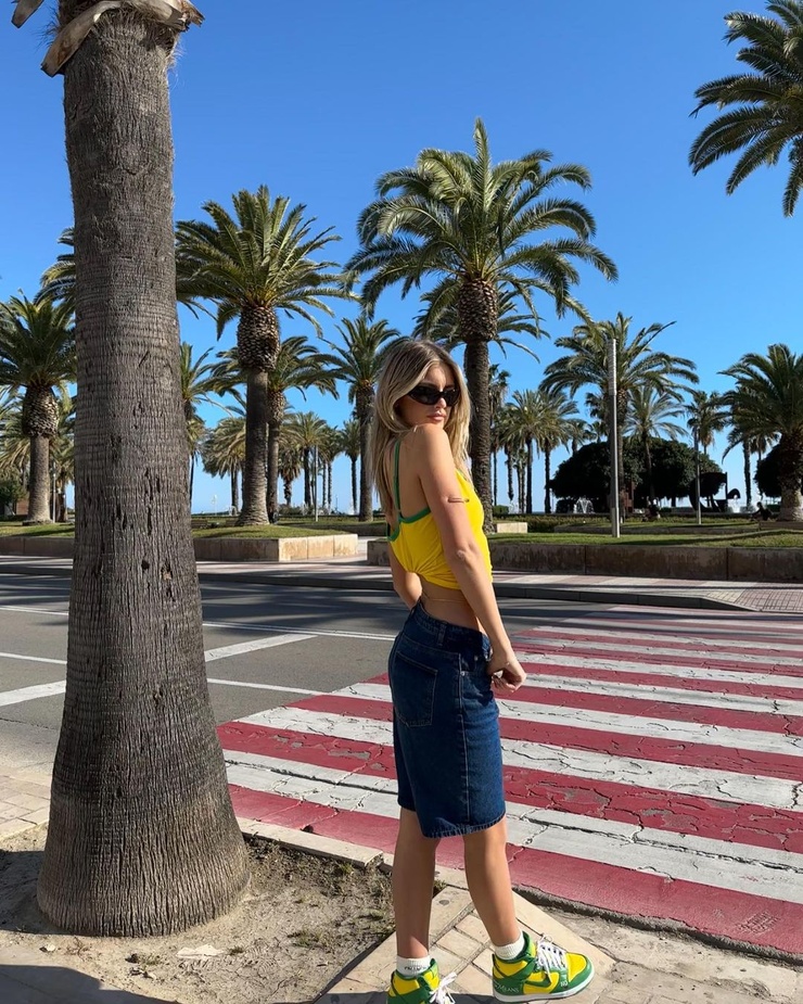 Image of Lily Rowland