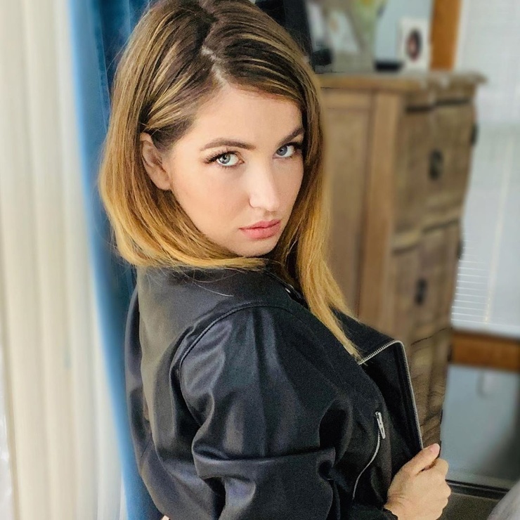 Picture of Stephanie Matto