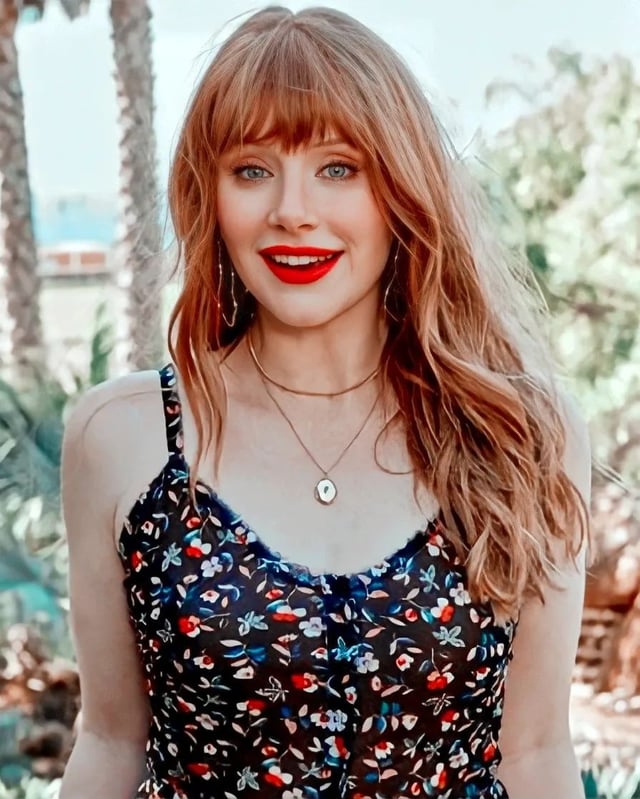Picture of Bryce Dallas Howard
