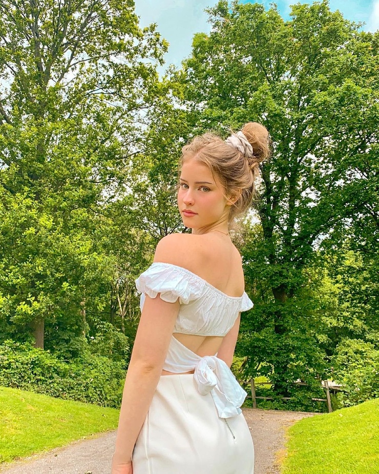 Mira Szalma image