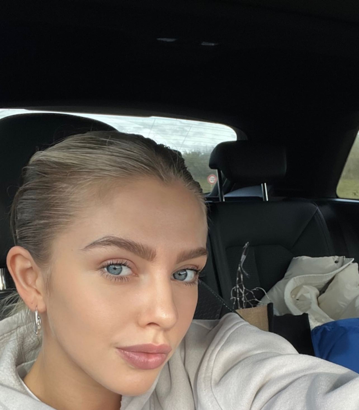 Picture of Alexa Breit