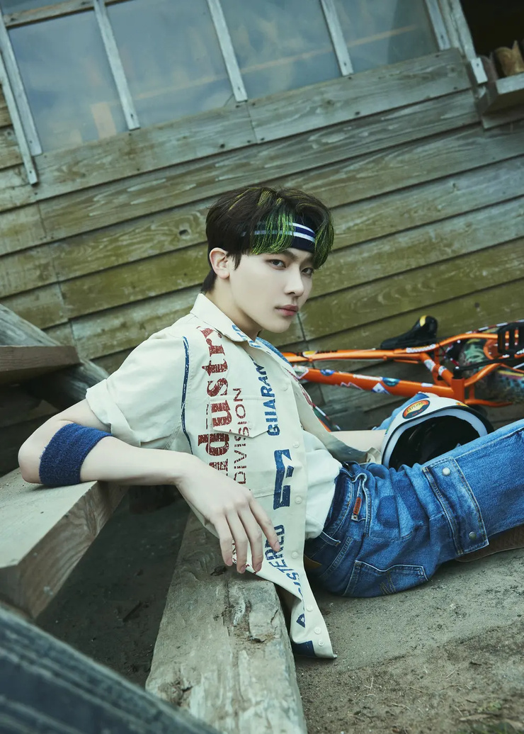 Nicholas Wang picture