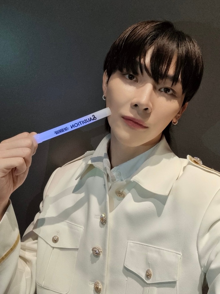 Nicholas Wang picture