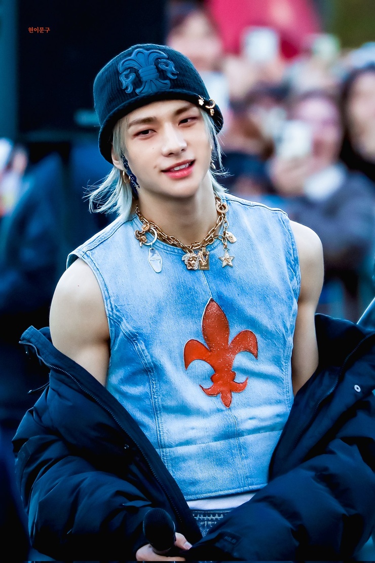 Hyun-Jin Hwang image