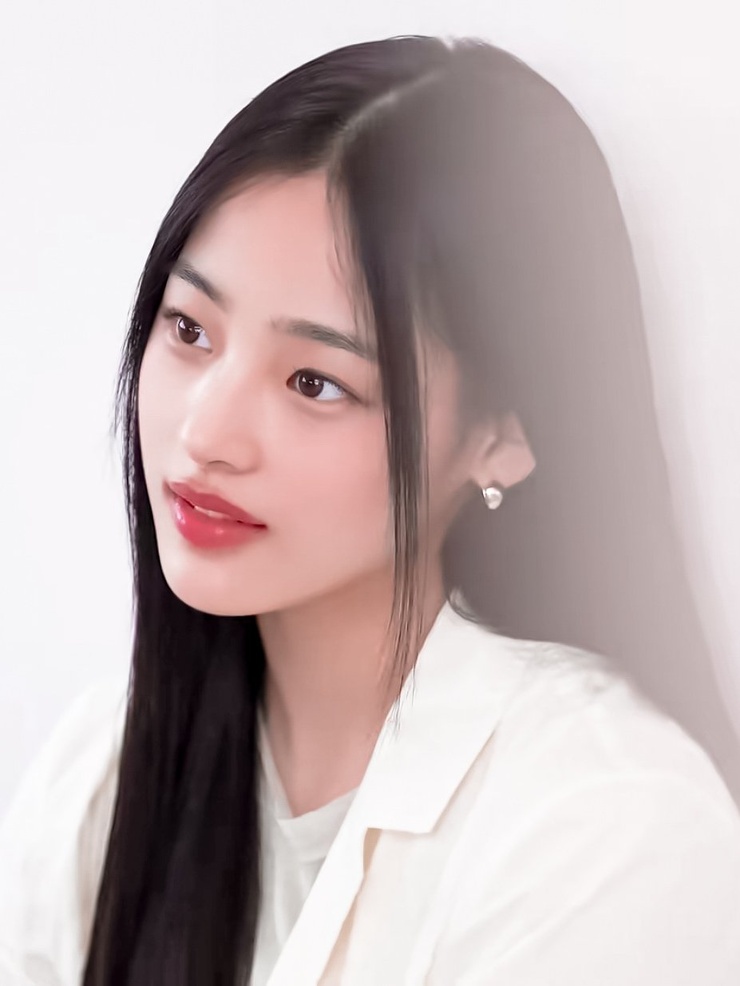 Picture of Minji Kim