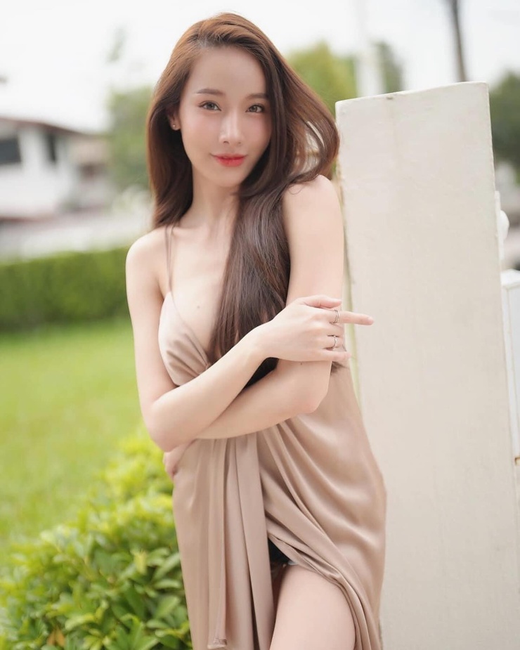 Picture of Pichana Yoosuk