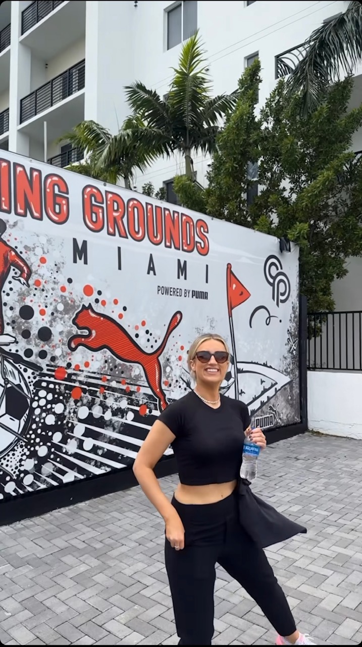 Picture of Poppy Miller (i)