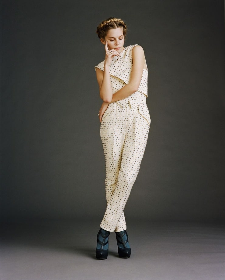 Picture of Binki Shapiro